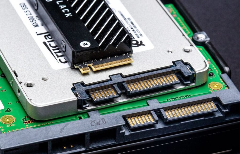 176-layer 3D NAND, 100 TB SSDs!