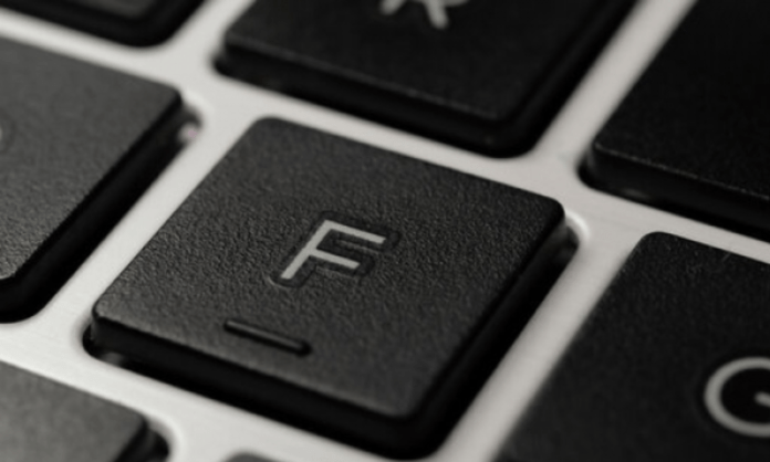 What does "press F" mean? | TT-Hardware