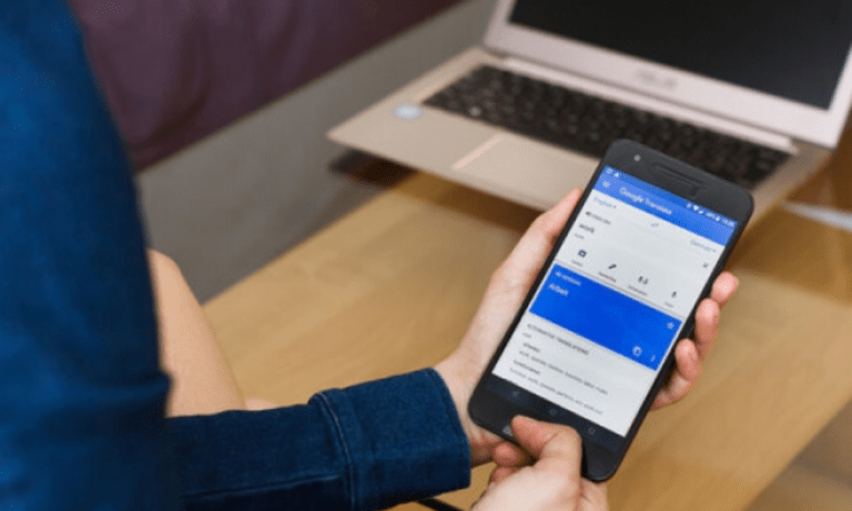 Como usar a ferramenta Google Tradutor no Instagram?