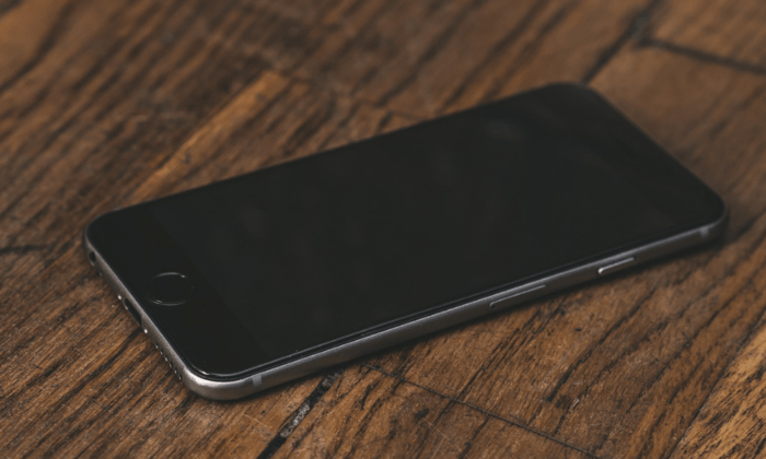 Trait horizontal sur l’écran du téléphone : Que faire Trait horizontal sur l’écran du téléphone : Que faire